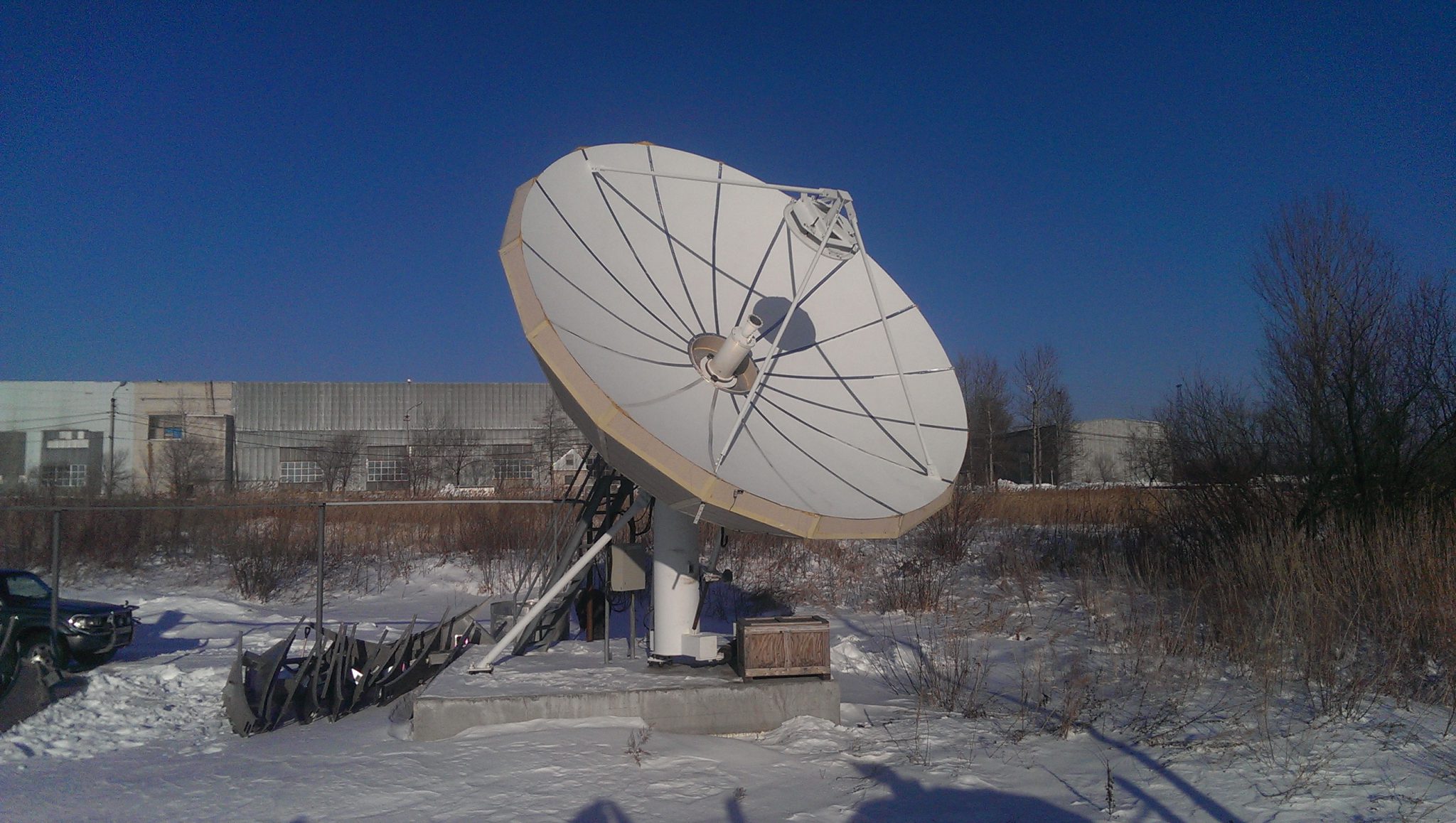 VertexRSI Satellite Earth Station Antennas (new and used)