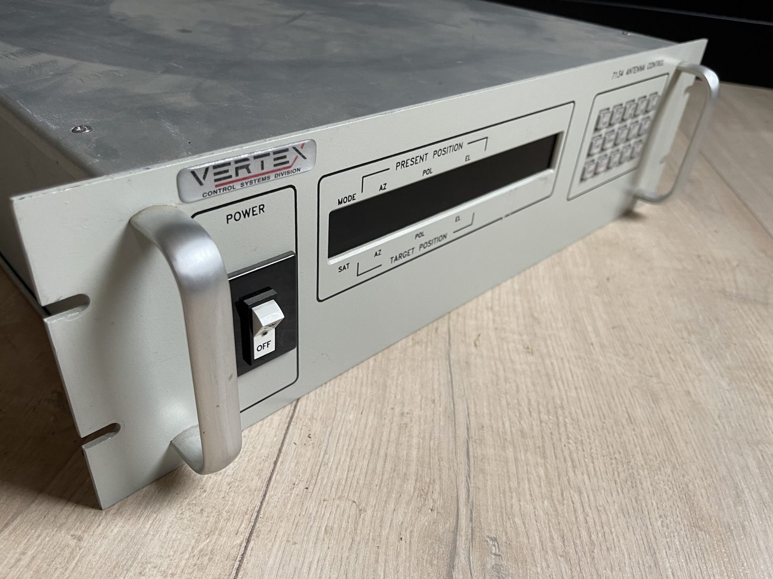 Vertex 7134 Antenna Controller