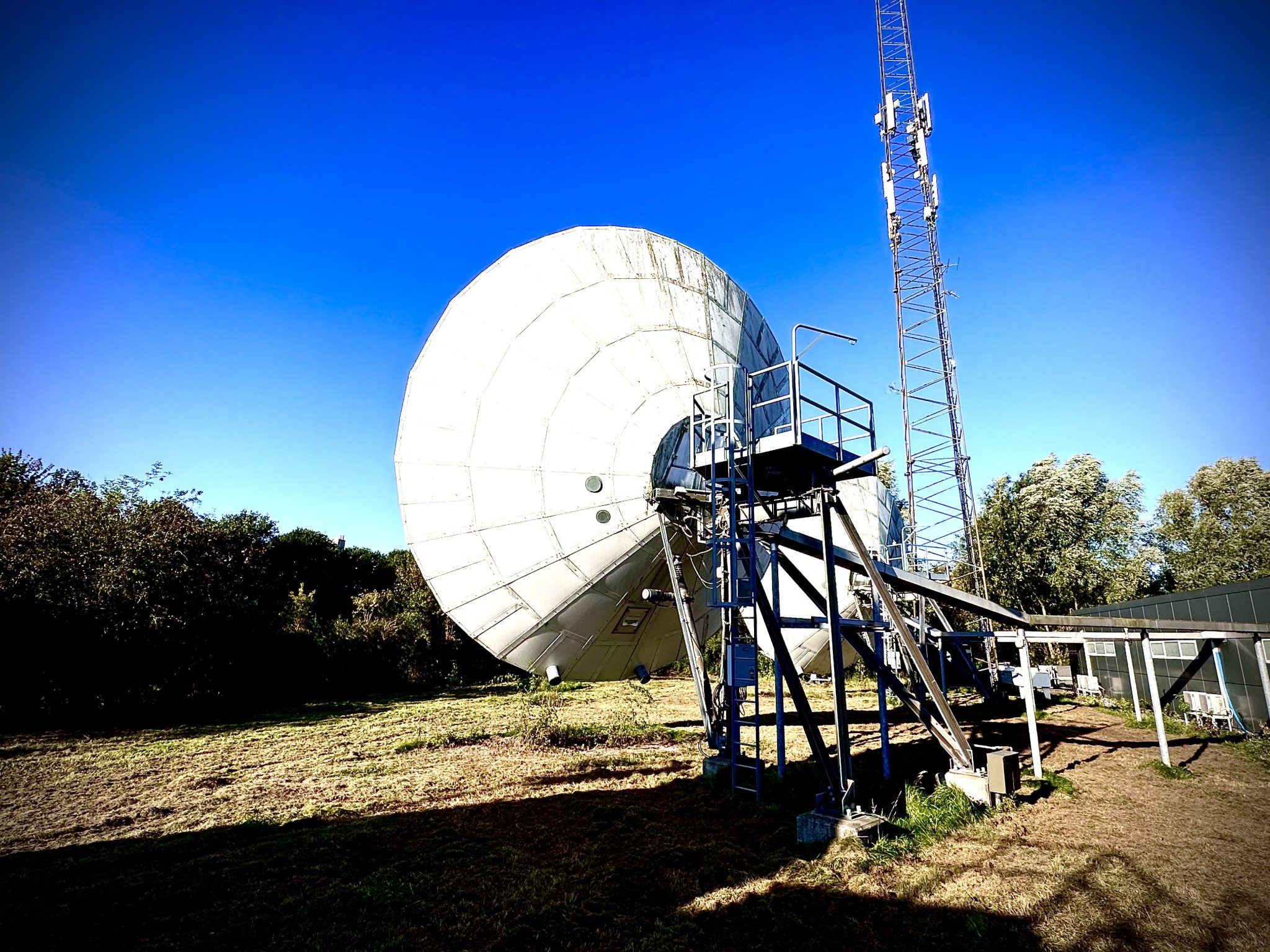 Satellite Antenna Installation pictures made by Skybrokers